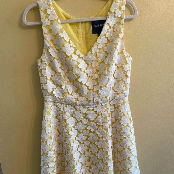 Modcloth | Dresses | Modcloth Yellow And White Floral Mini Dress | Poshmark